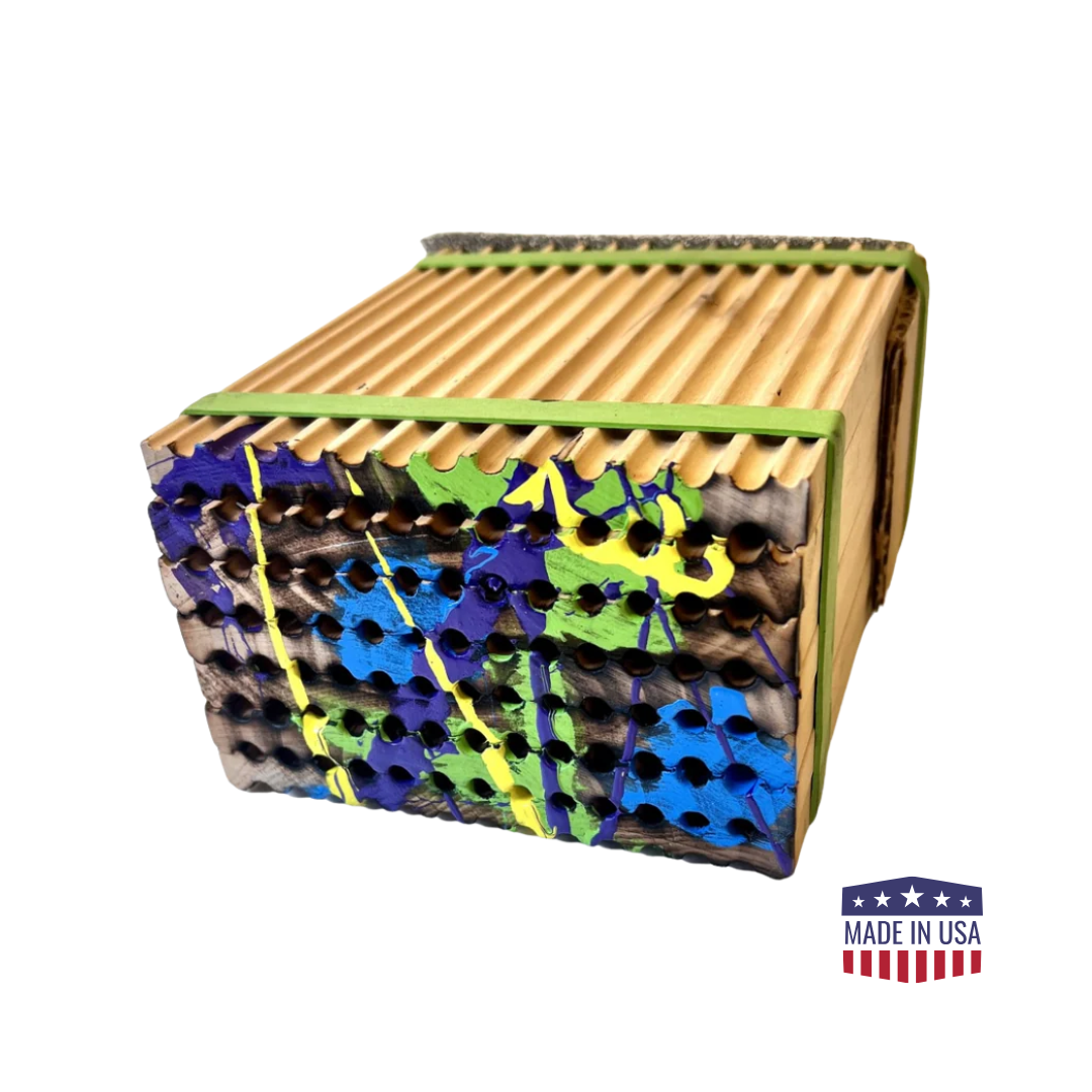 Color-Enhanced Wood Trays for Summer Leaf Bees